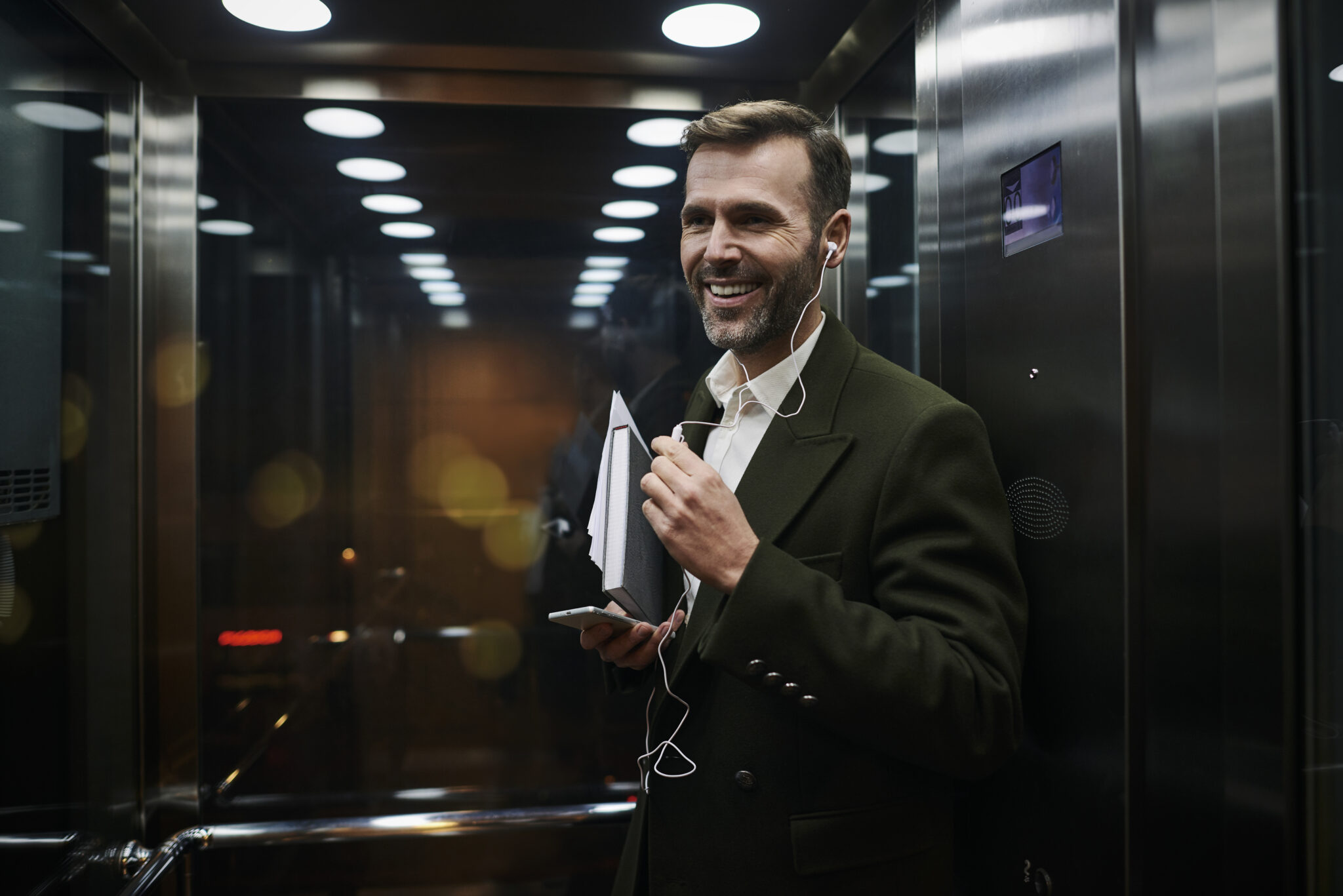How Aging Elevators Hurt Tenant Satisfaction & What Property Managers ...